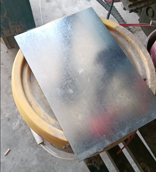 Galvanized Steel Sheet With Zinc Coating Corrosion Resistant Surface ...