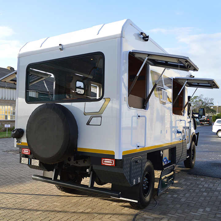 Iveco Expedition 4X4 Motorhome RV Truck Camper Made in China