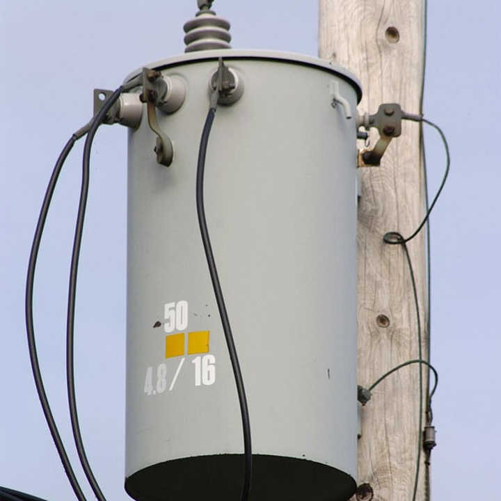 Outdoor 3 Phase 11KV 33KV Oil Immersed Transformers 50-500kva