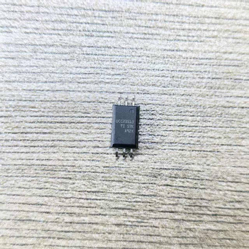 Original Isolation Driver SOP6 Patch Optocoupler UCC23513DWYR UCC23513 ...