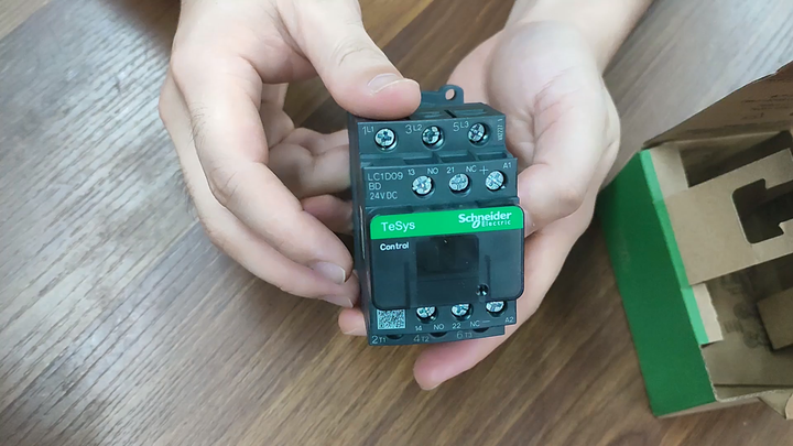 S-chneider Tessys D LC1D258 4P 25A DC Contactor for Resistive Load