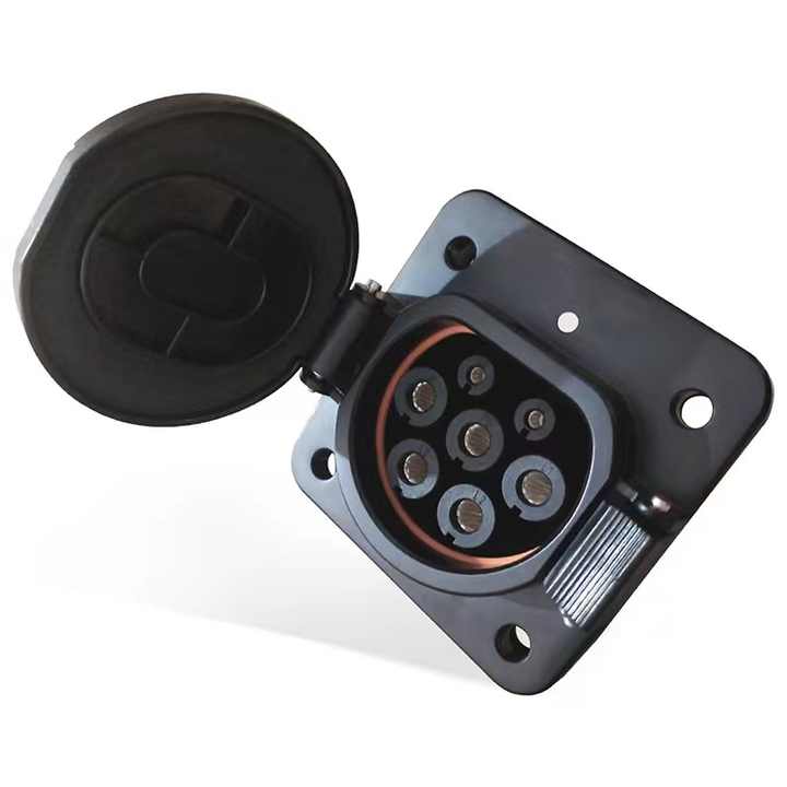 GBT Electric Car Fast Charger - AC 220V 16A 32A EV Socket