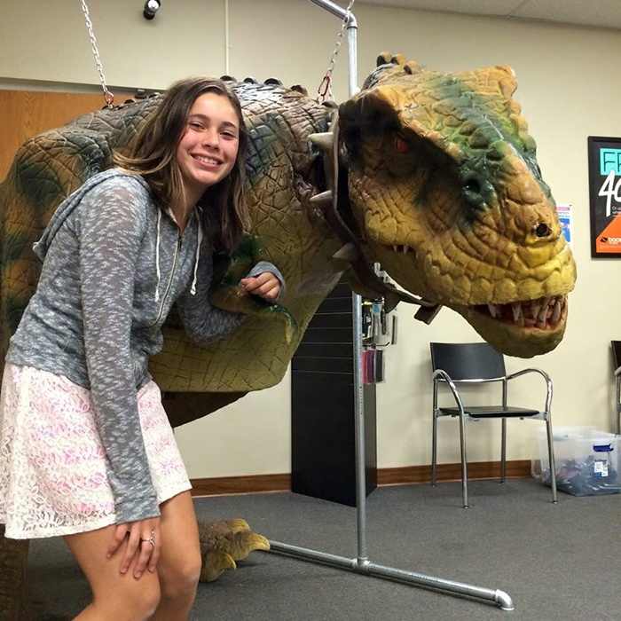 Realistic Velociraptor Cosplay Costume for Sale - Customized