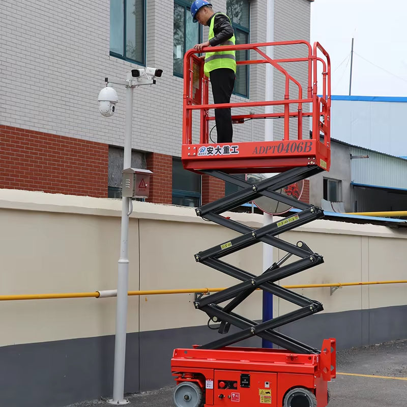 2025 Self-Propelled Mobile Lifting Machine High-Altitude Work Platform ...