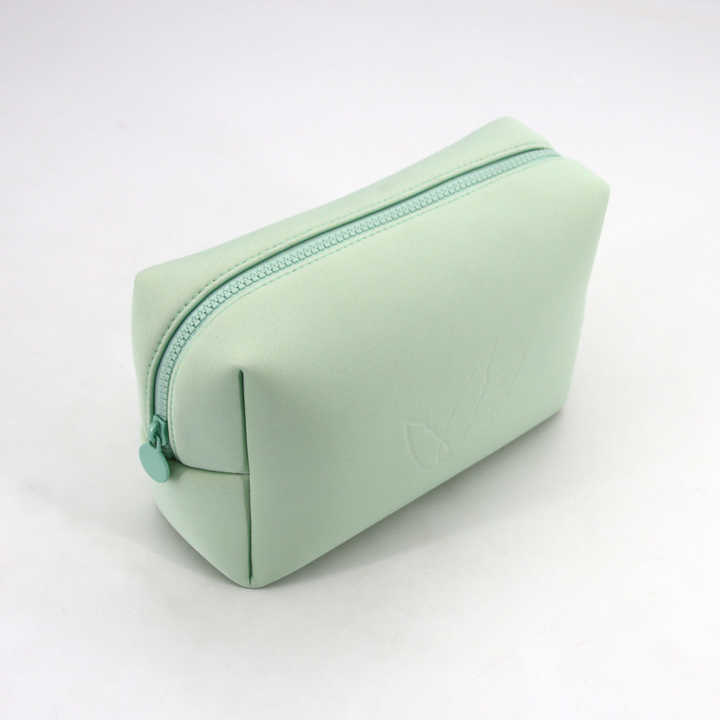 Fashionable Custom logo Water Resistant Neoprene Toiletry Bag Portable ...