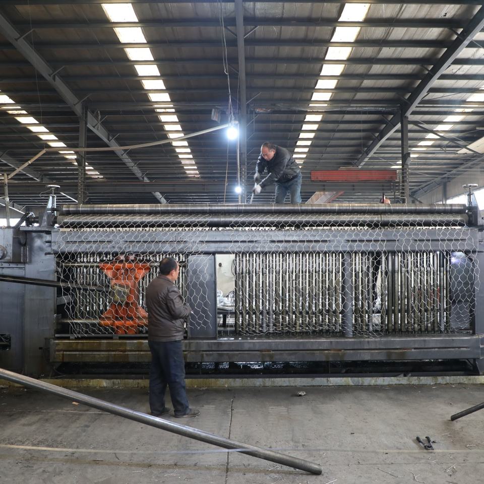 Dark Form Durable Galvanized Chain Link Mesh Gabion Box Flood Control ...