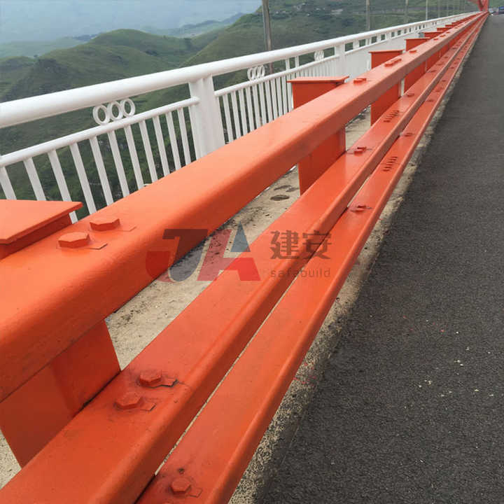 Custom Length Steel Heavy-duty Guardrail System For Road Safety - Oem
