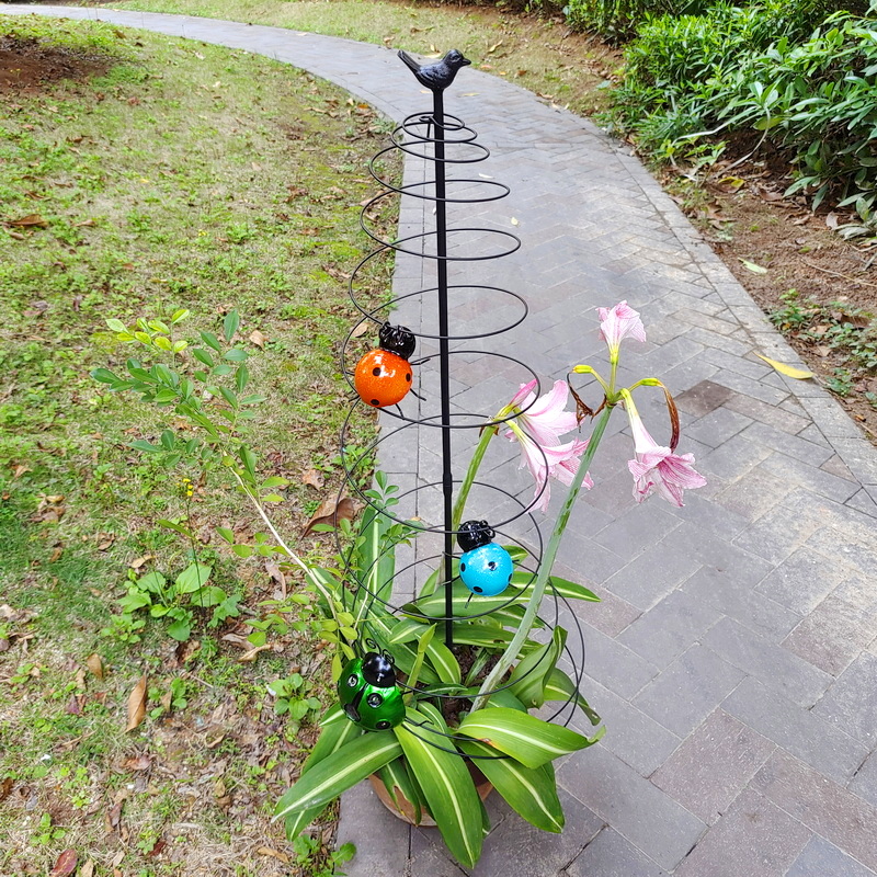 Transform Outdoor Spaces with Quality pot obelisk trellis for Global Buyers