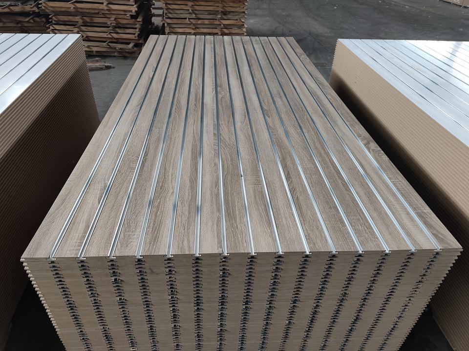 15mm/18mm Fibreboard Wall Retail Display MDF Board Slatwall Panel