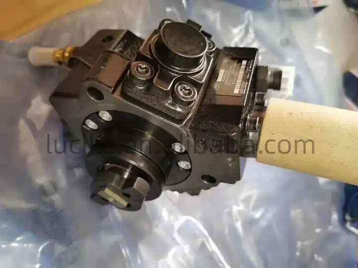레인지로버 이보크 재규어 XJ XF 2.2 디젤 연료 분사 펌프 OEM LR047217 LR030432 C2S52193 ...