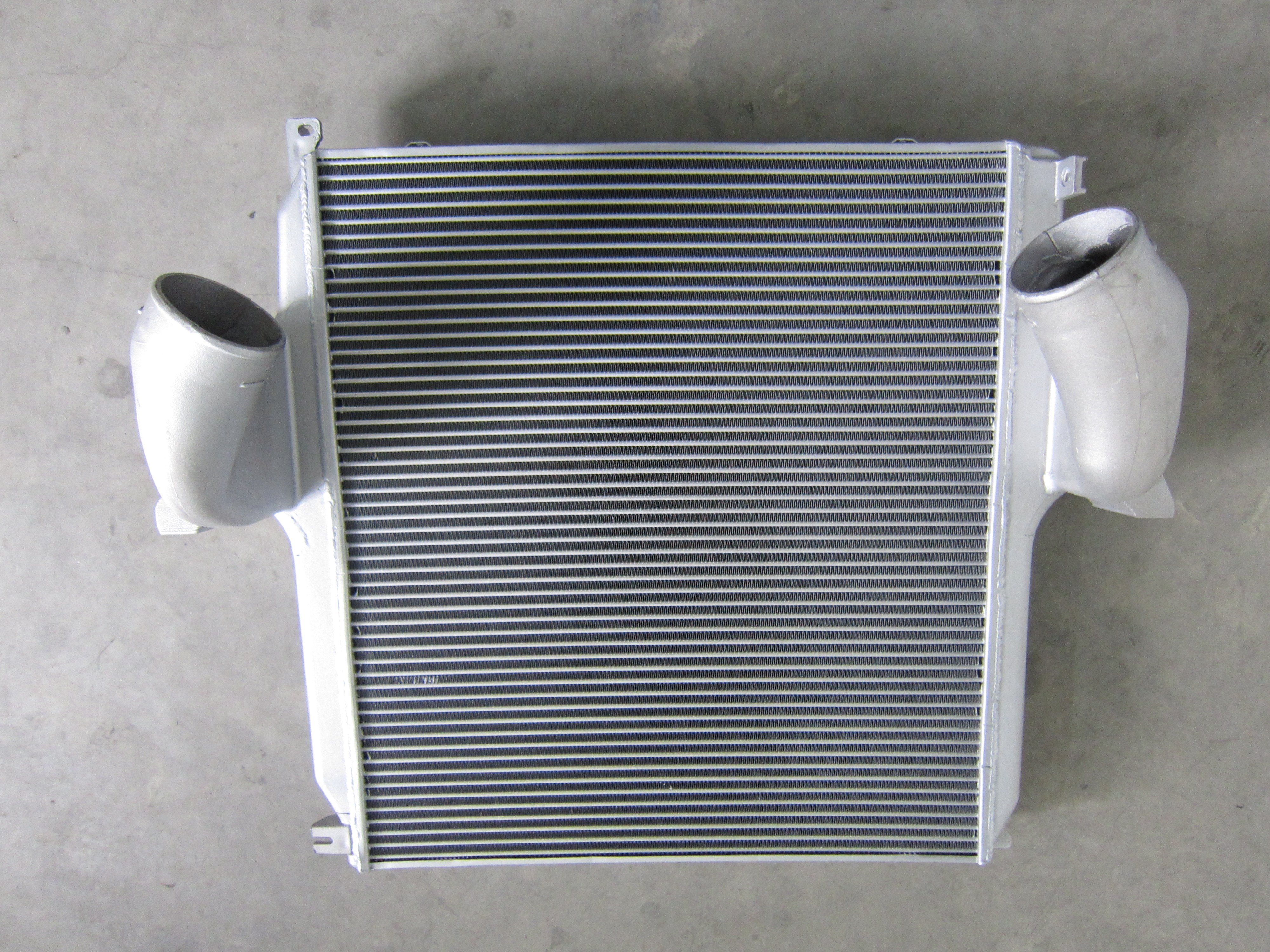 Buy In Bulk Actros Truck Intercooler Durable Aluminum Construction ...