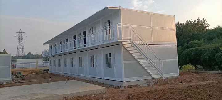Prefabricated Office Building - Easy Assembly & Modern Design