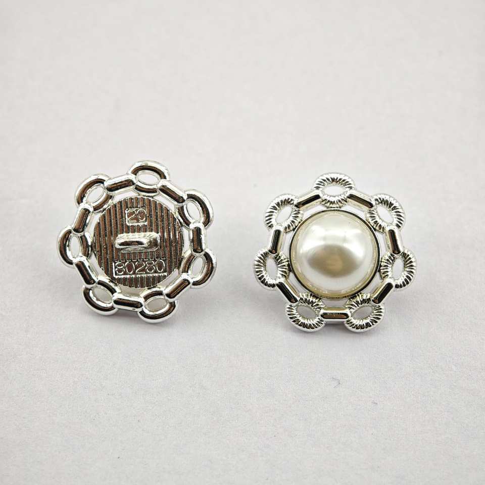 Factory Wholesale in Stock Zinc Alloy Pearl Inlay Beads Plating Floral ...