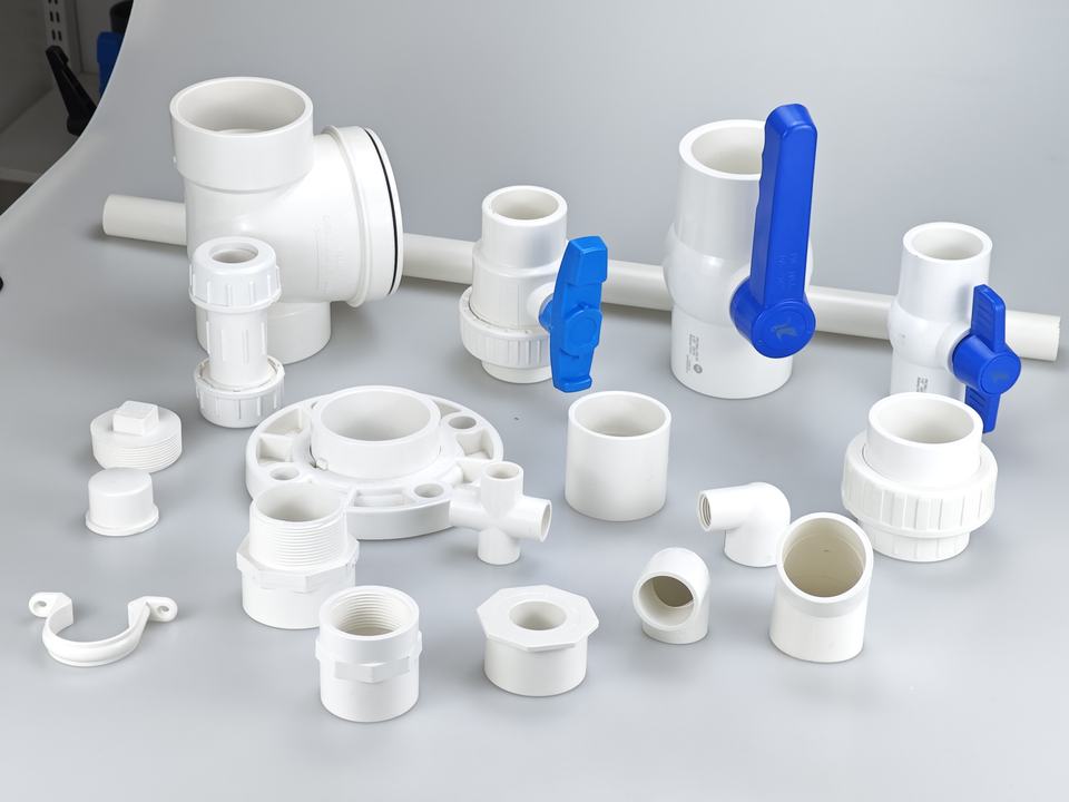 ASTM UPVC BSPT Threaded Union Connectors Premium Fittings | ISO9001 ...