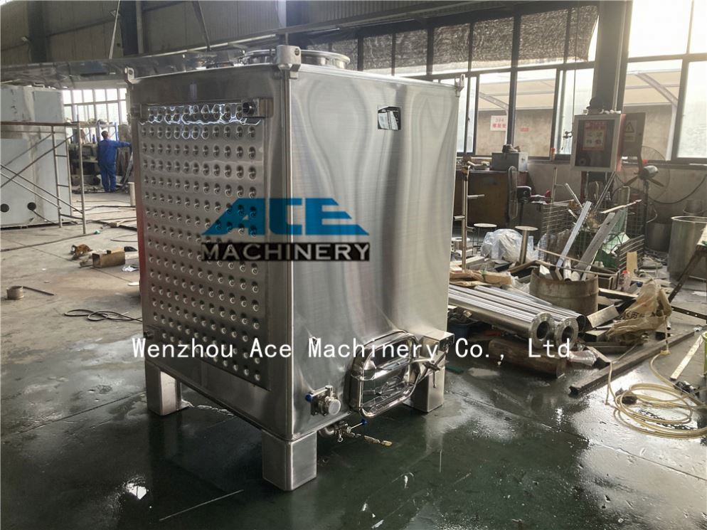 Buy In Bulk Ibc Tank 1 t Stackable Food-Grade | Alibaba.com