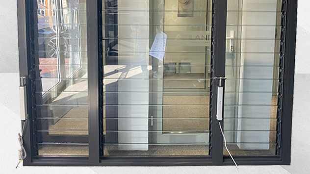 Aluminium Glass Louvre Windows - Adjustable Jalousie