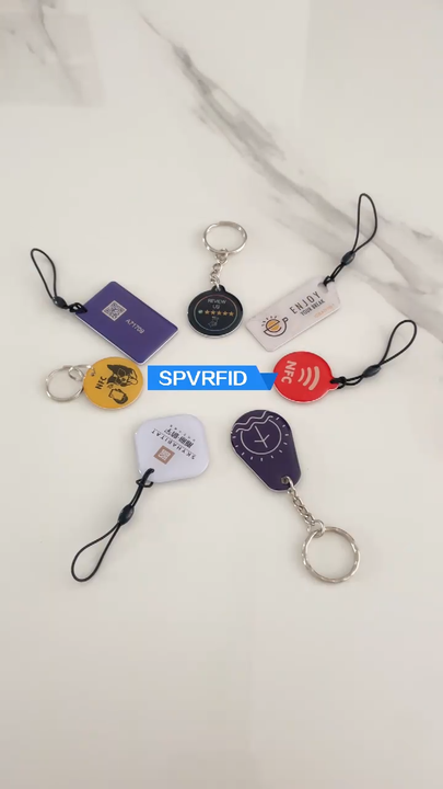 Programmable 13.56mhz Ntag213 Crystal Resin NFC Epoxy Key Fob