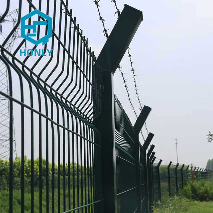 Outdoor Curved Triangle Panel Fence 2M Iron PVC Wood & Galvanized Frame ...