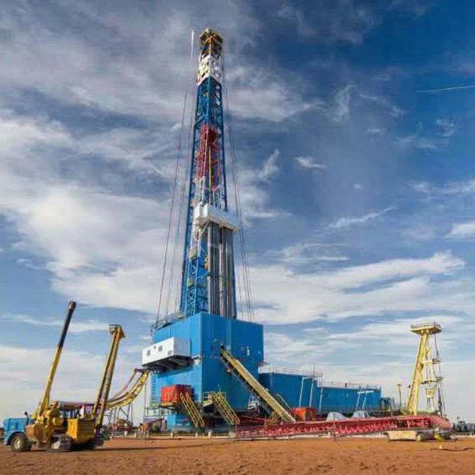 High Quality Rotary Hydraulic Trailer-mounted Oil Drilling Rig with ...