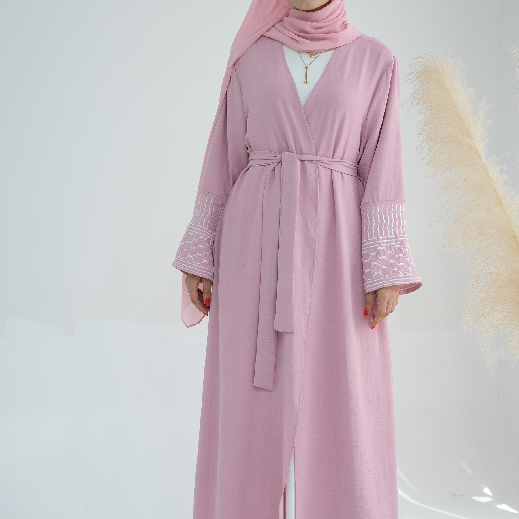 Timeless Elegance: Quality palestine women s clothing for Global Buyers