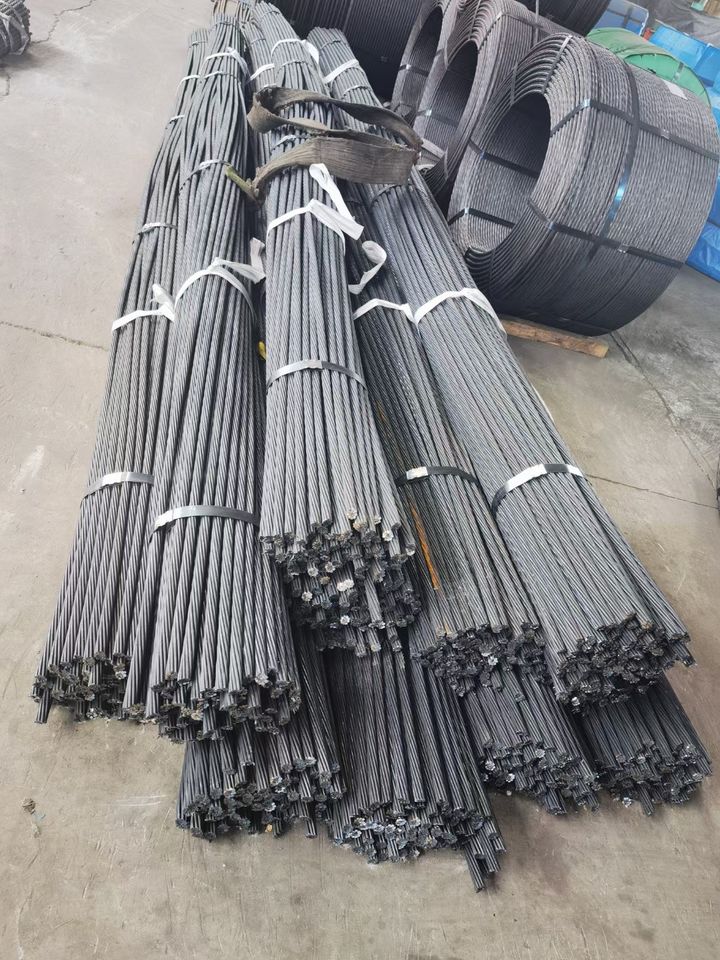7 wire prestressed steel strand Factory Custom Helical Ribbed PC Steel ...