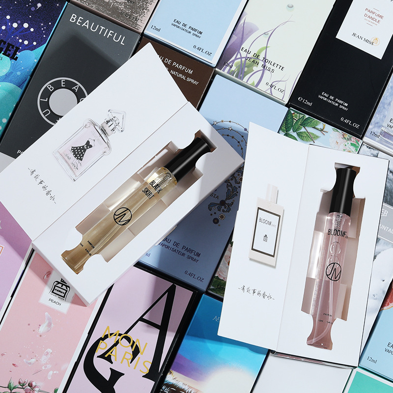 How to Choose Perfume Samples: A Complete Buying Guide