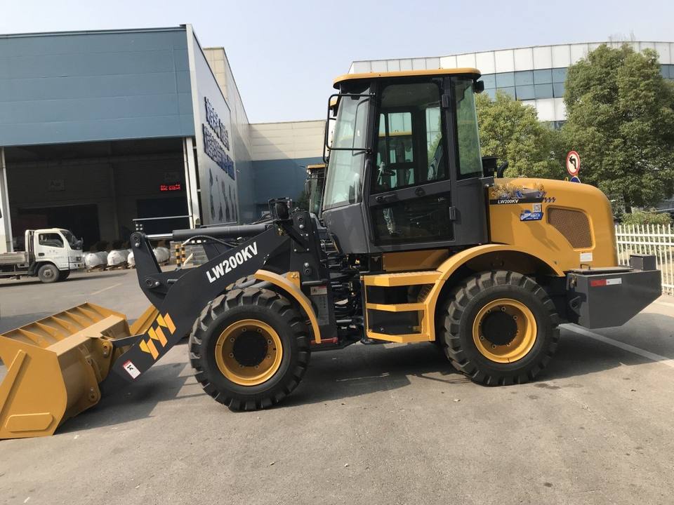 Construction Machine 2 Ton Mini Wheel Loader LW200KV Price| Alibaba.com