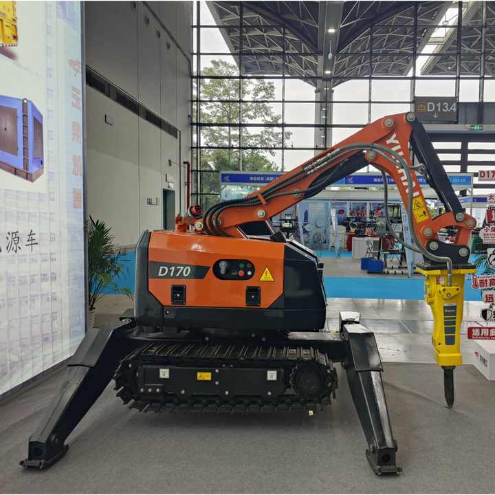 Yuchai D170 Electric Remote-Controlled Demolition Robot