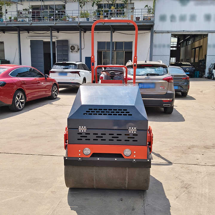 2 Ton and 5 Ton Ride-on Road Vibratory Rollers with Comfortable Seat ...
