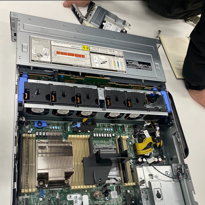 PowerEdge R750 2U Rack Server with Intel Xeon Gold 5315Y 16SFF 32GB ...