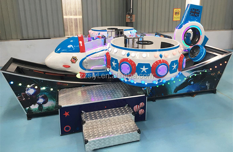 Amusement Park Game Flying Car Trailer Mounted Small Octopus Flying Car ...