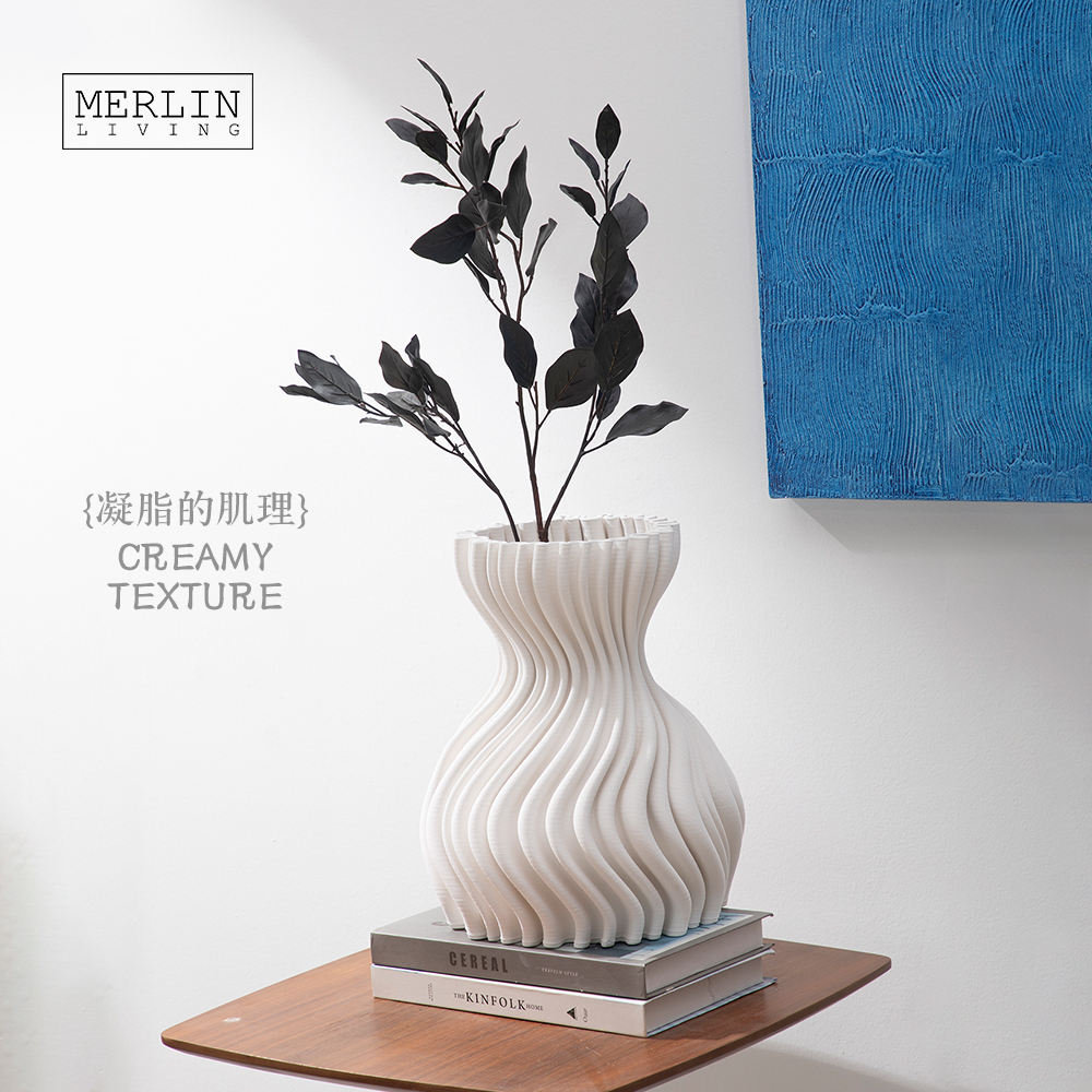 How to Choose the Best Shaped Vases for Your Home Decor