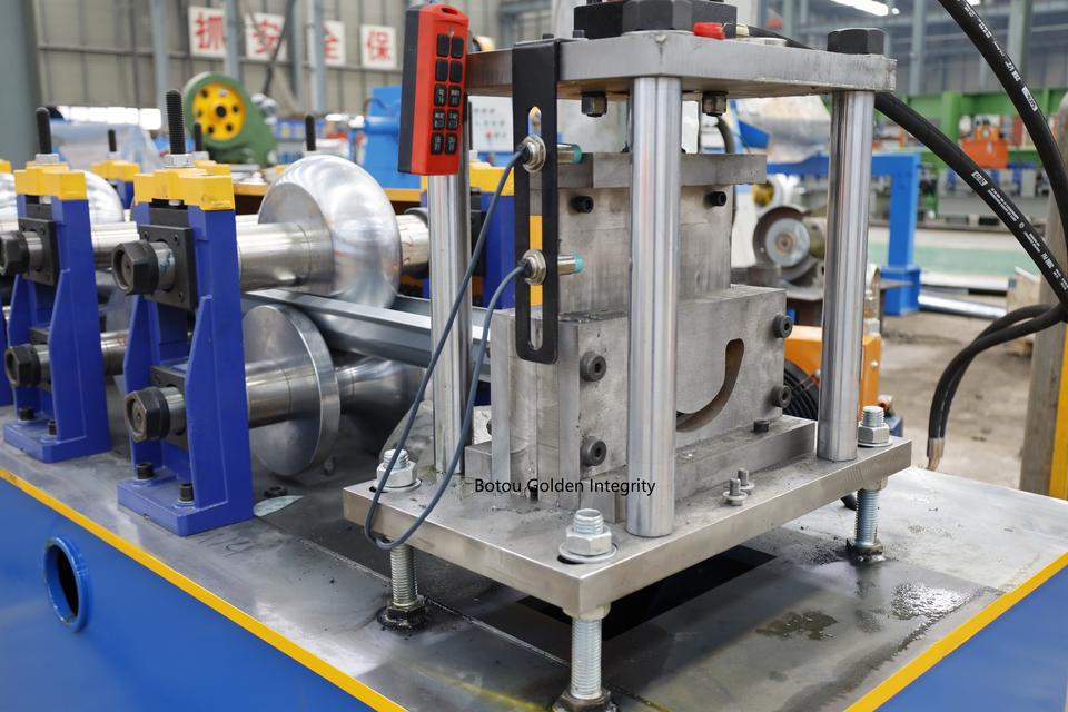 Automatic Gutter Tile Forming Machine New Condition Gear Bearing Motor ...