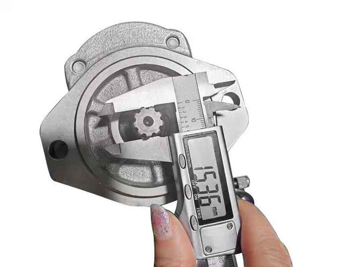 Hydraulic Gear Pump 77981GT 77981 for Genie Boom Lift Z-3020N Z-3422 DC ...