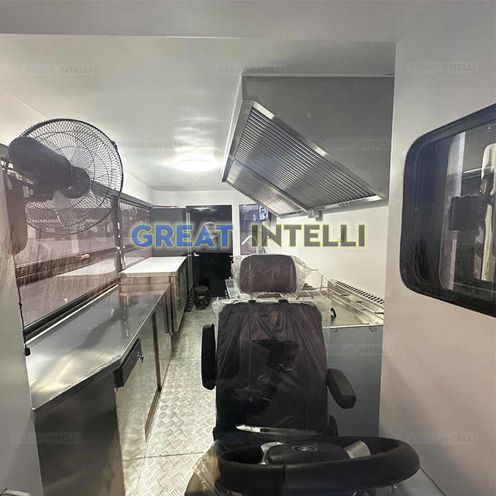 Drivable Food Truck - Outdoor Kitchen & Restaurant Car