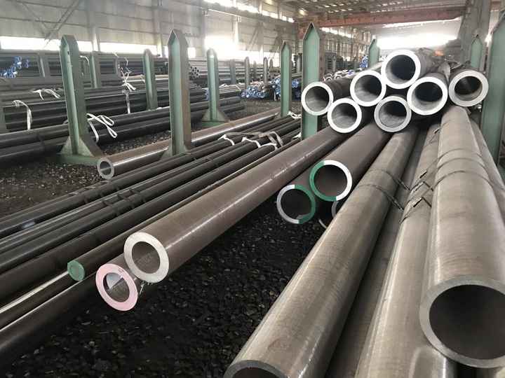 Low Price API 5L X52 Pipeline Steel Tube with Good Weldability and ...