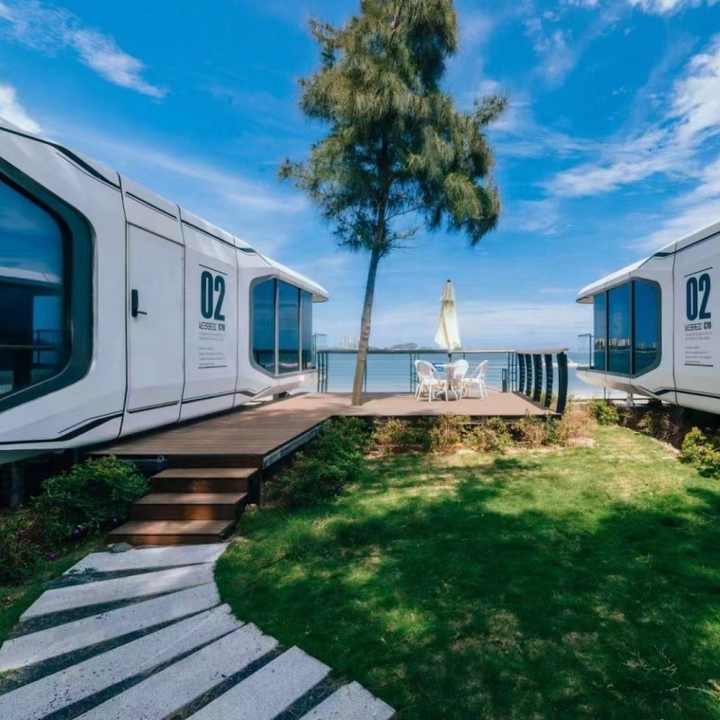 VOLFERDA E7 Space Capsule House - Stylish Prefab Option