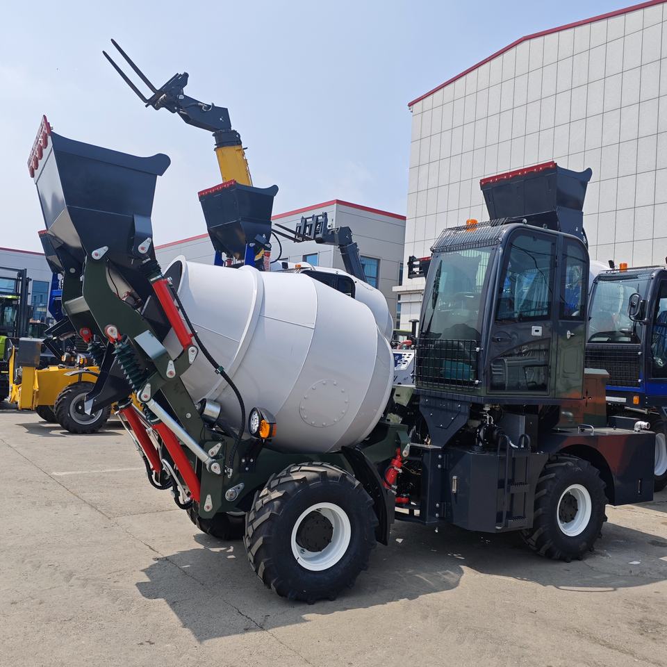 Chinese NEW Concrete Large Capacity Mixer Truck With Low Price & Low ...