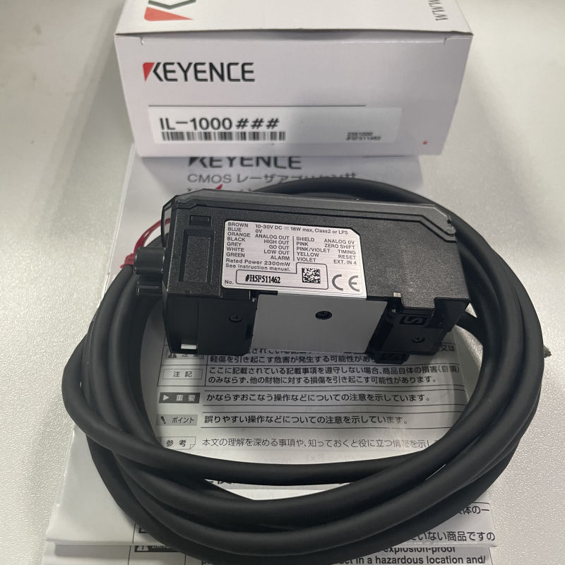Keyence IL-100+IL-1500 CMOS Multi-Function Laser Sensor, 75-130 mm ...
