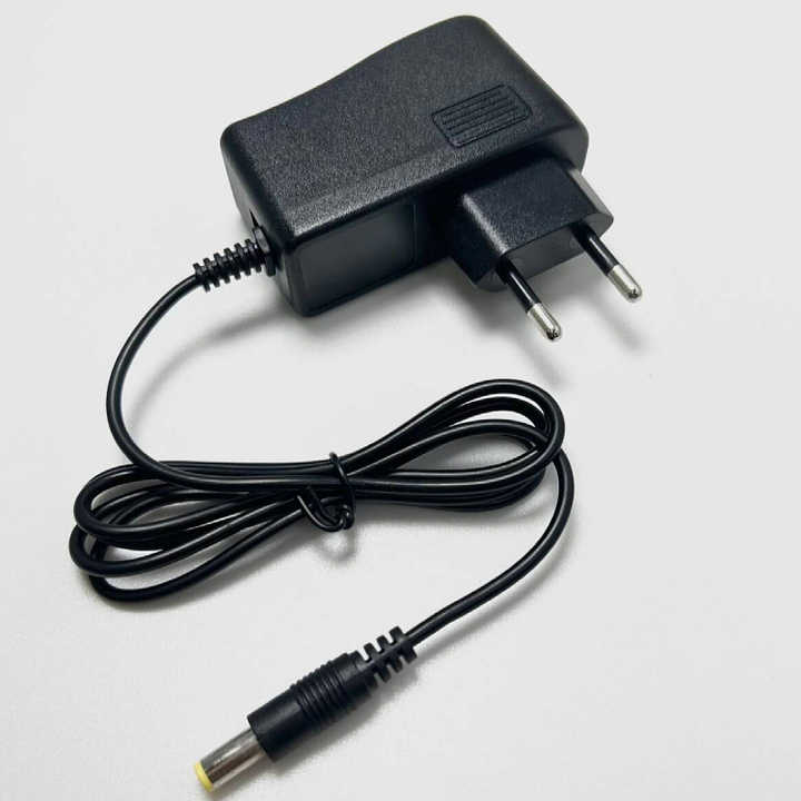 OEM/ODM AC DC Power Adapters 5V 6V 9V 12V 12.6V 15V 16V 24V 1A 2A 2.5A ...