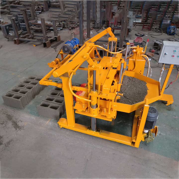 Low Price Customized Concrete Block Making Machine QT40-3A