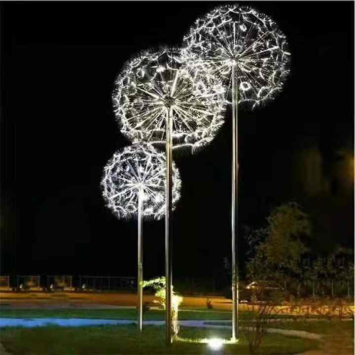 Garden Outdoor Decorative Light Dandelion LED Motif Sculpture