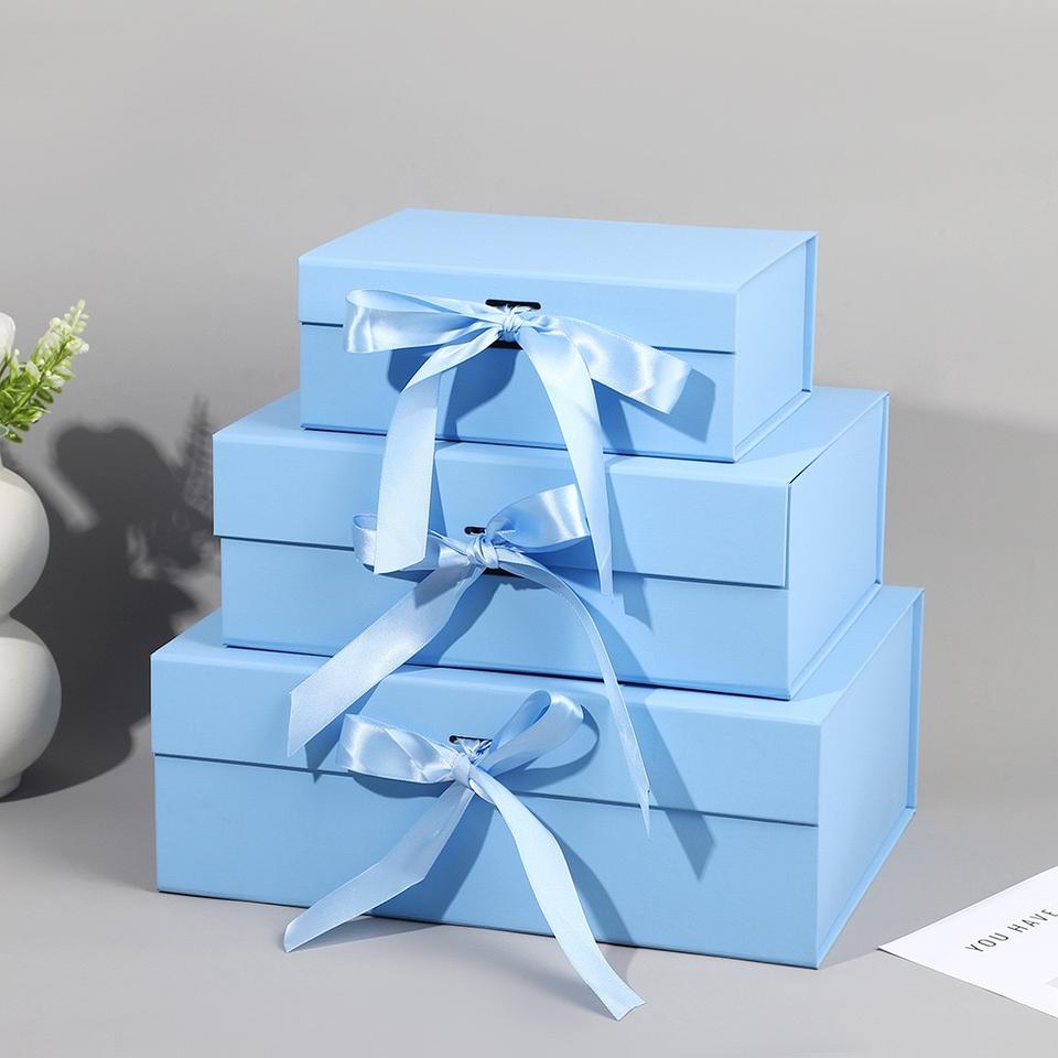 Luxury Rigid Folding Cardboard Gift Box Ready in Stock with UV Coating ...