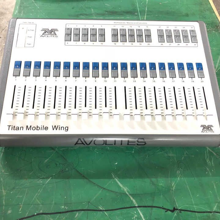 Yifa Tiger Touch Wing Fader Wing DMX Controller Professional Console ...