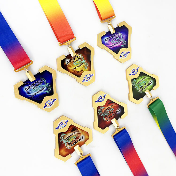 Custom Full Color Printing Crystal Gold Silver Bronze Metal Triangle ...