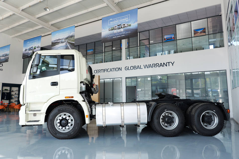 Foton Auman ETX 430 HP 6*4 Tractor Truck Heavy Logistics Prime Mover ...