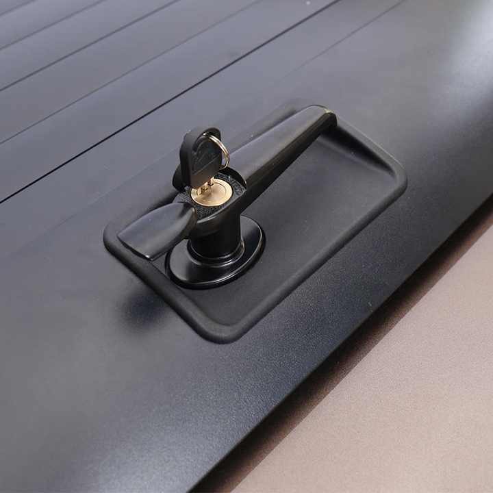 Truck Retractable Bed Covers - Durable & Waterproof