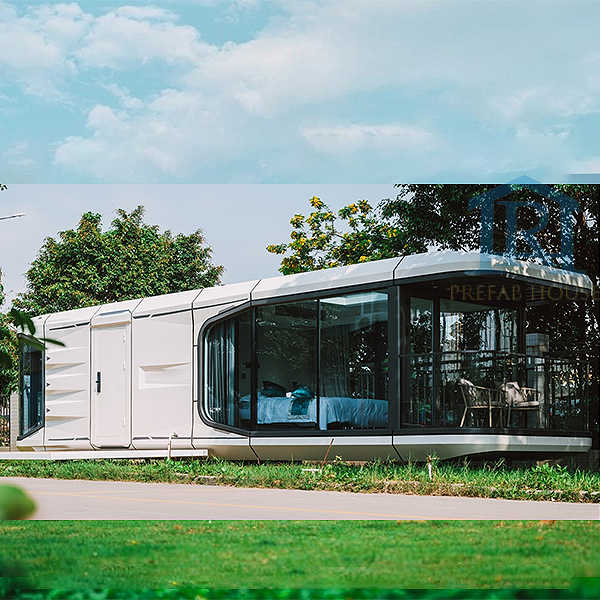 Luxurious Camping Capsule - Intelligent Prefabricated House