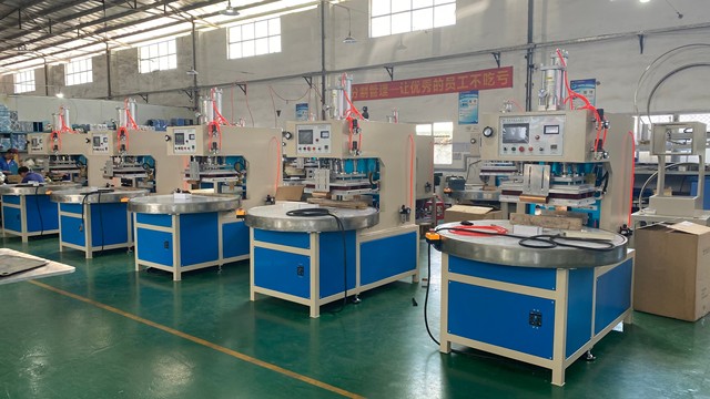 Buy Rain Coat Sealing Machine | Hot Air Seam Sealing