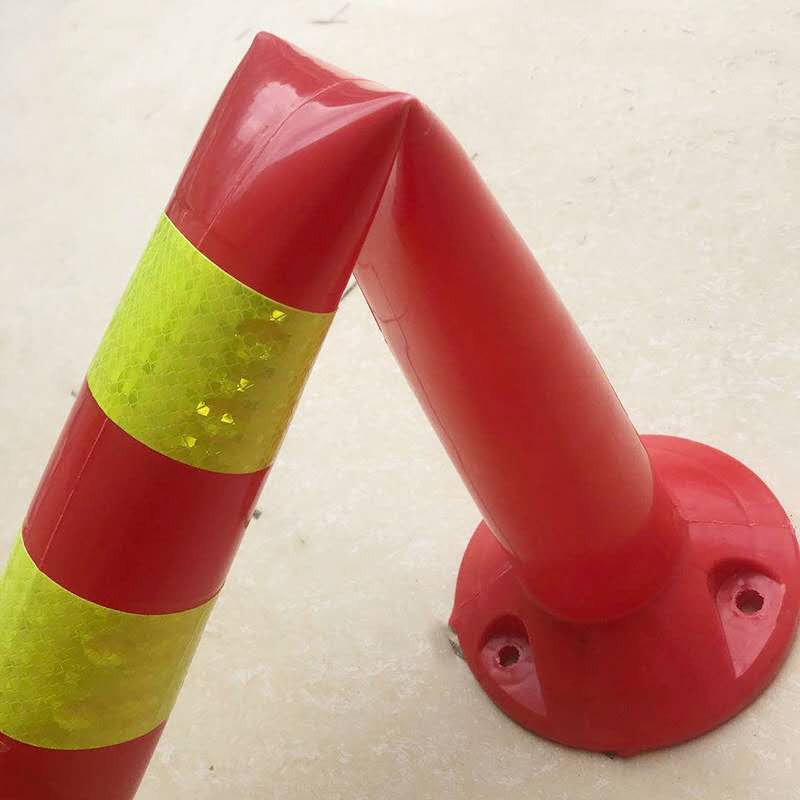 Durable and Reflective Plastic Bollards for Safety
